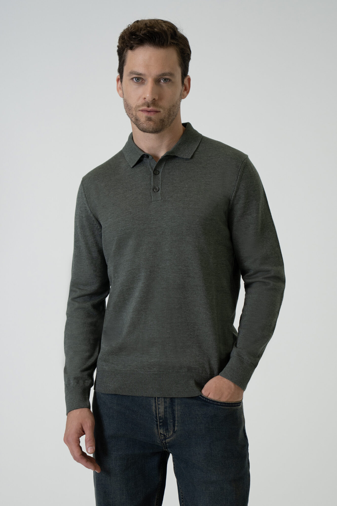 Green Polo Neck Knit – CLIMBER 25/26 FW Collection